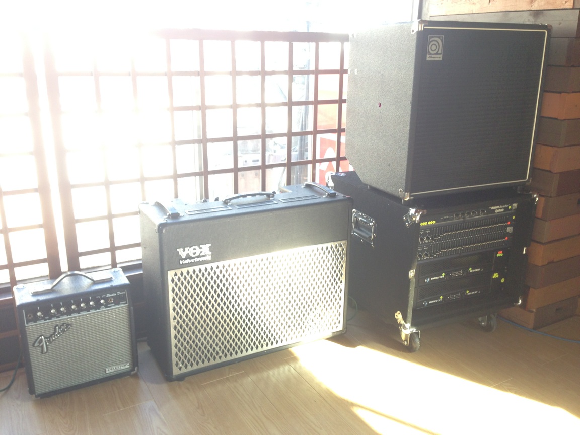 【New Open】ライブバー Barrack Block Cafe - 下北沢ブロイラー