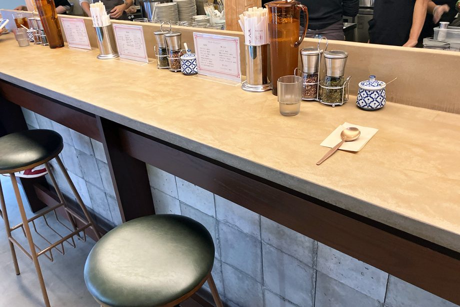 下北沢に美味しすぎる麻婆豆腐店が誕生！『ニューかかん』 - 下北沢ローカルメディア【しもブロ】